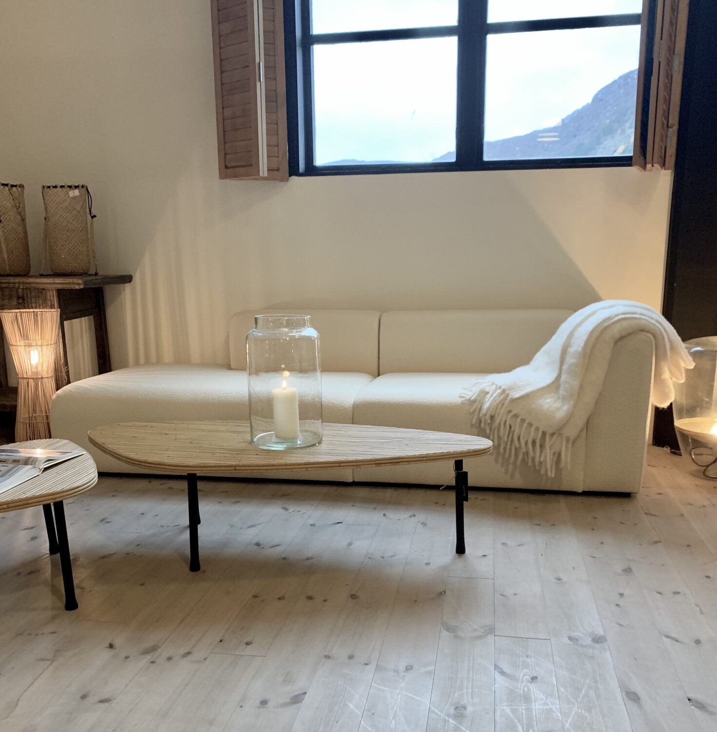 Hay Mags 2,5 Seater Combination 1. Right - Flamiber Cream A5. 246x95cm ...