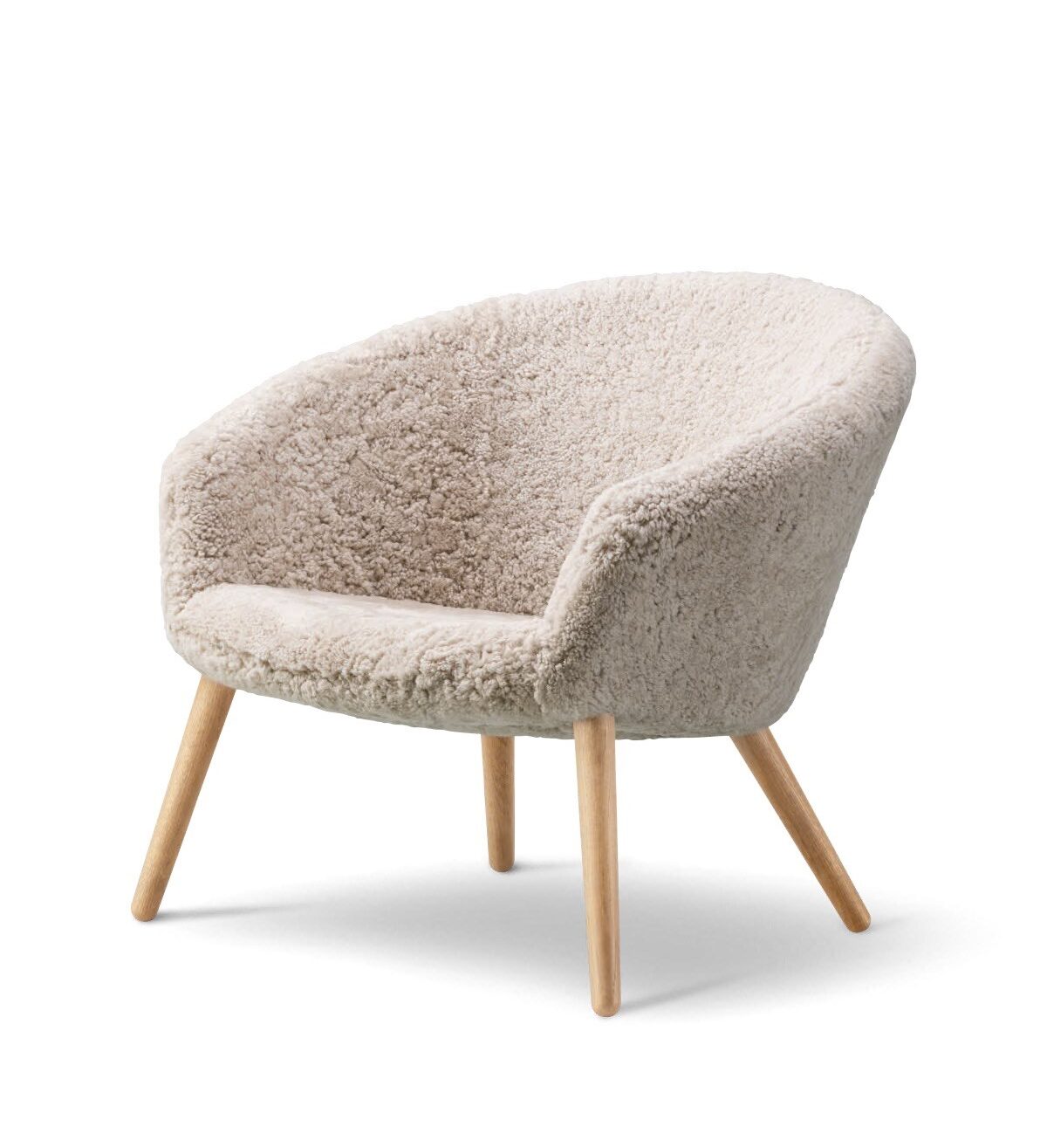 Fredericia 2631 Ditzel Lounge Chair - Sheepskin Moonlight - Oak oil ...